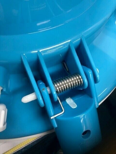 Aussie Gold Leaf Bagger Cleaner